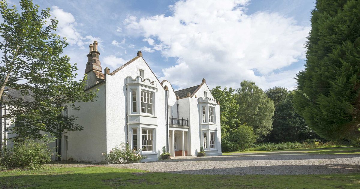 Pitcalzean House Homepage - Pitcalzean House in Pitcalnie